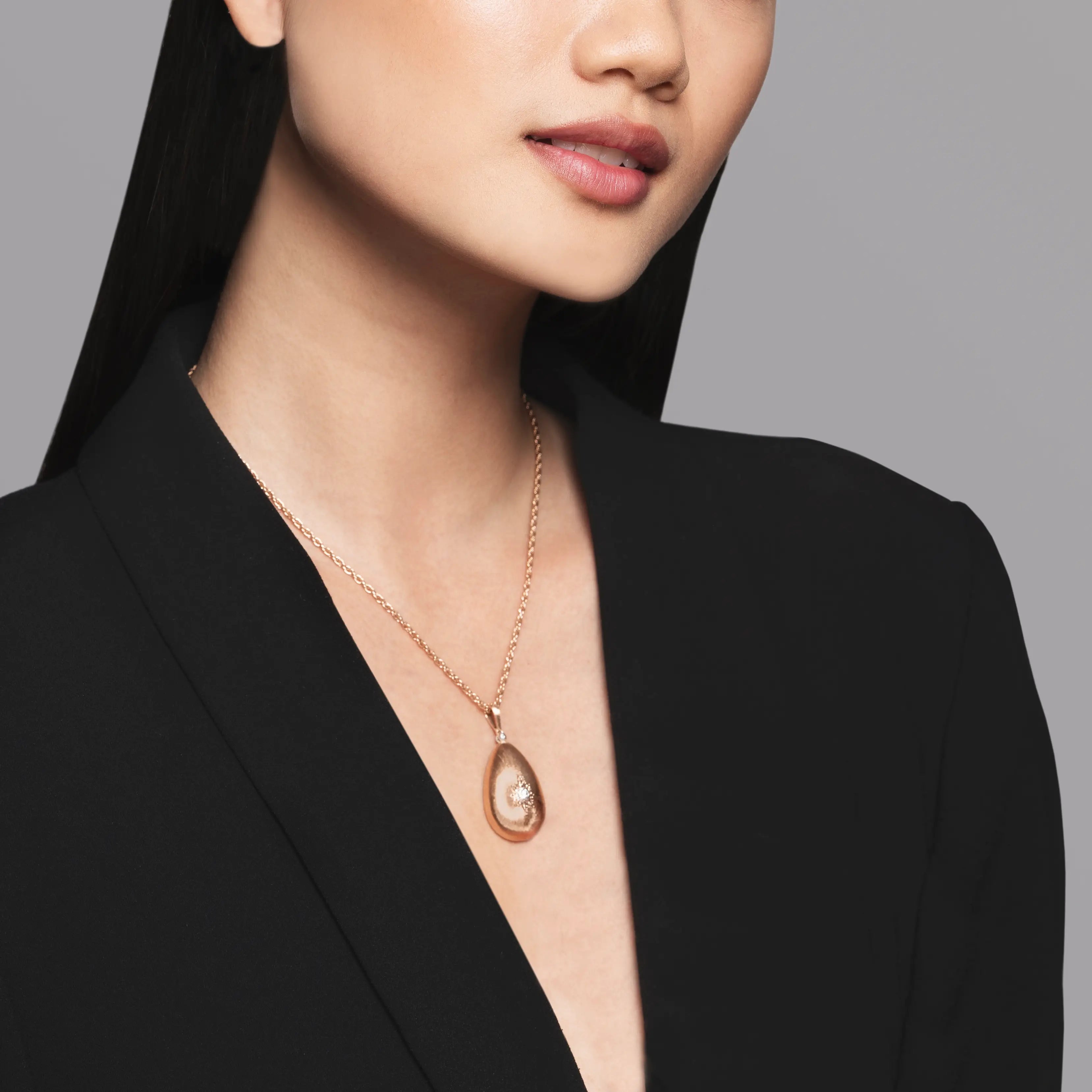 Necklaces – Pinnacle Diamond Co.